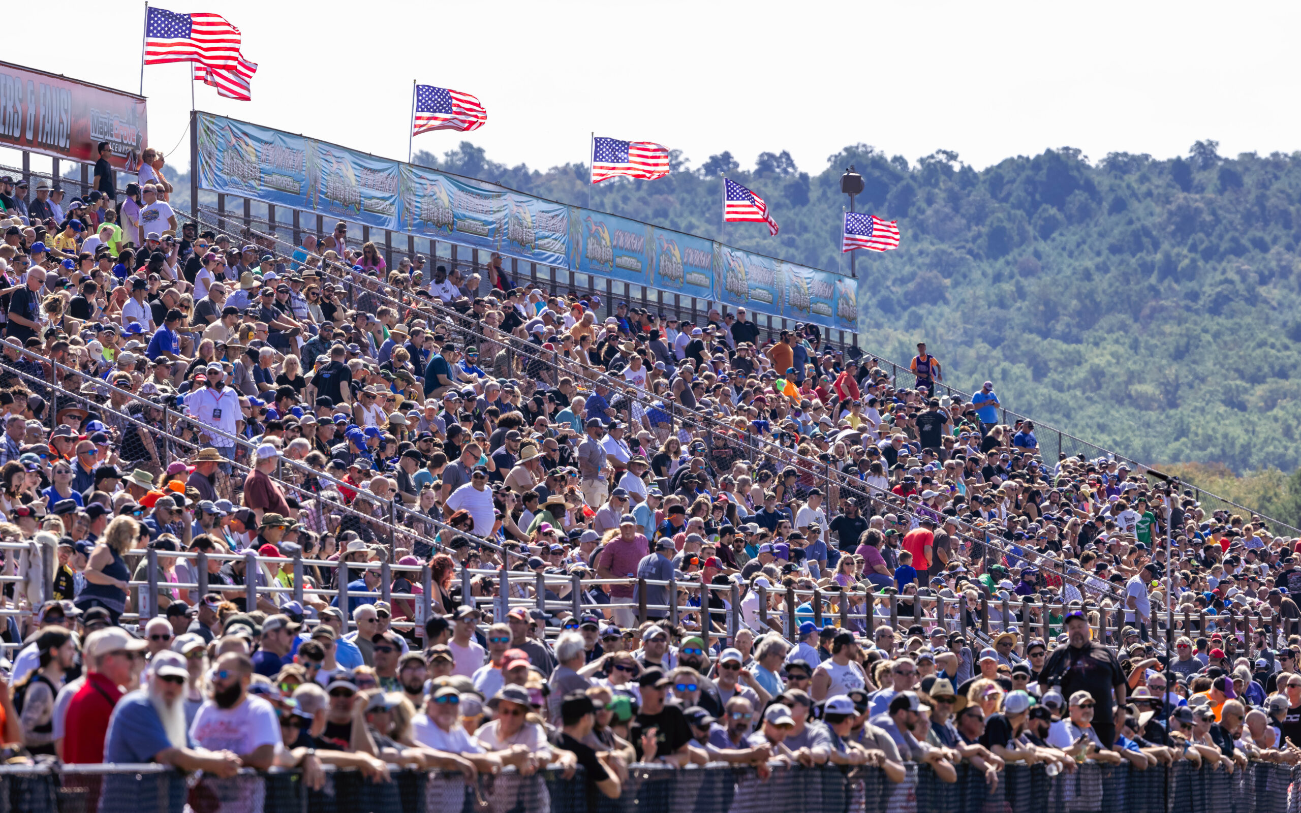 Home - Maple Grove Raceway